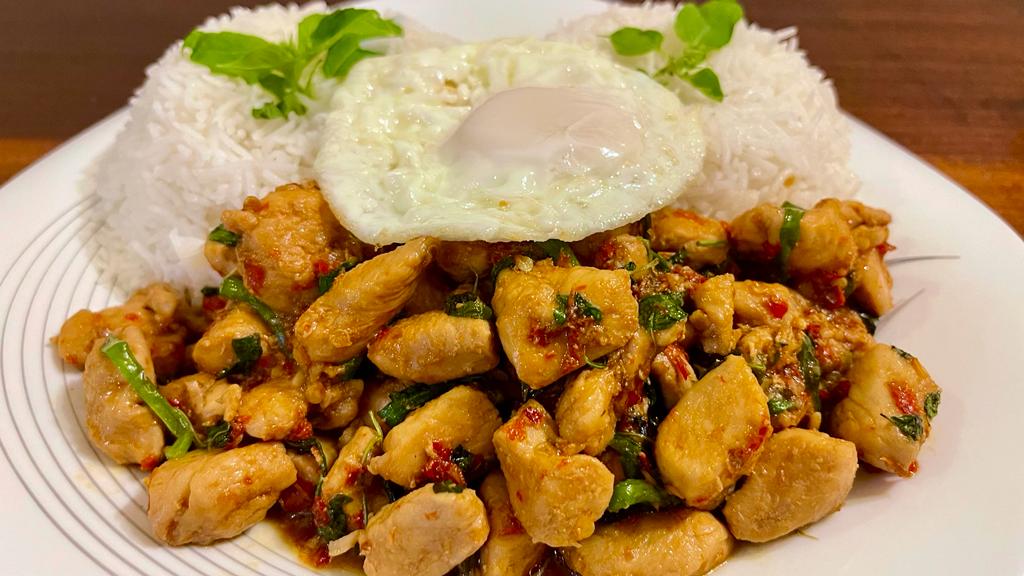 [Homemade] Thai Chili Basil Chicken | Scrolller