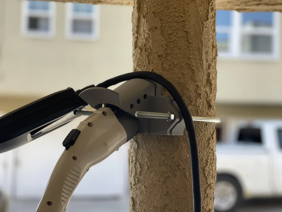 Not the prettiest, but I finally printed a holder for my car charger and cable | Scrolller