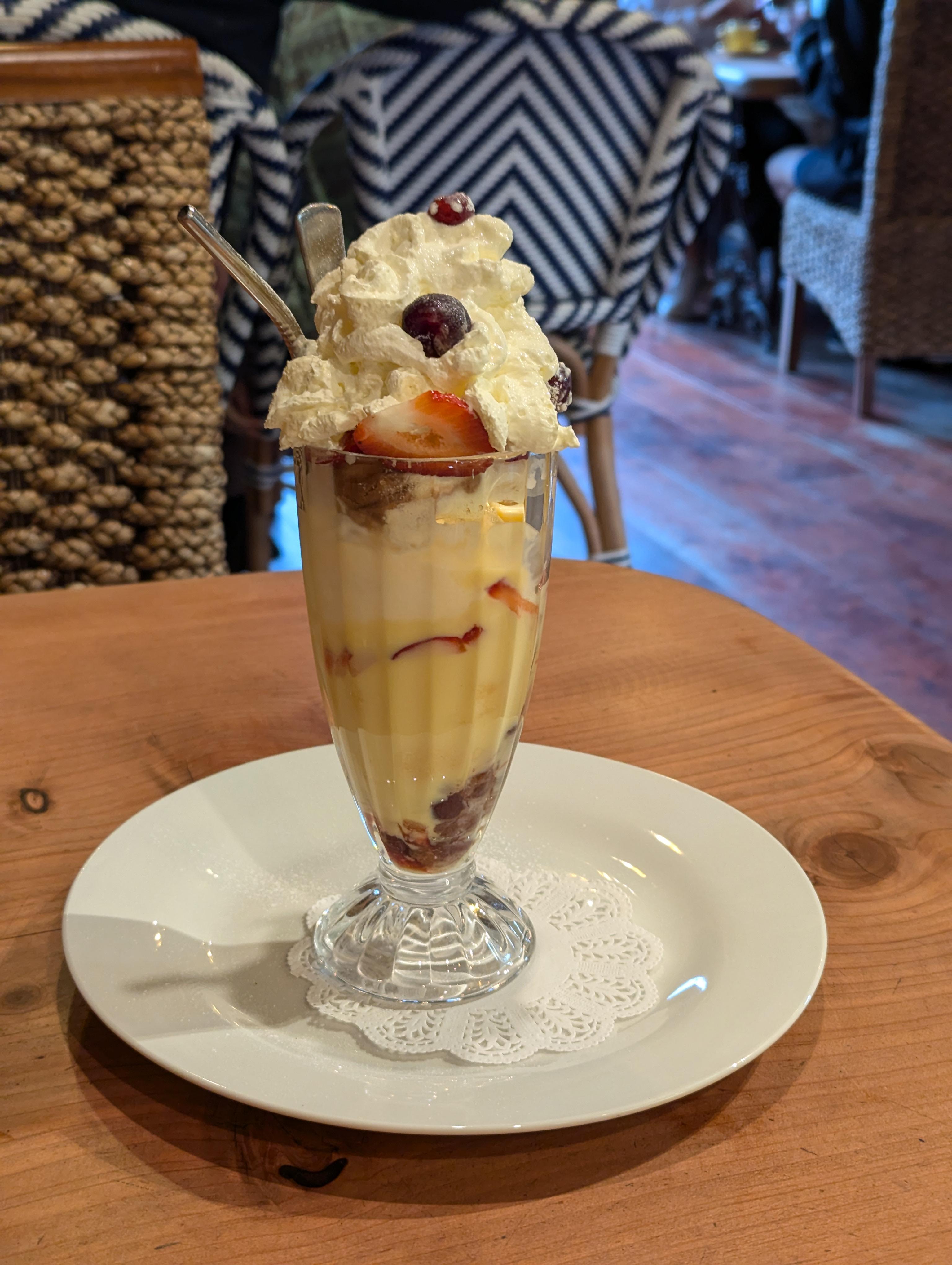 [I ate] a Knickerbocker Glory (a fancy ice cream sundae) | Scrolller