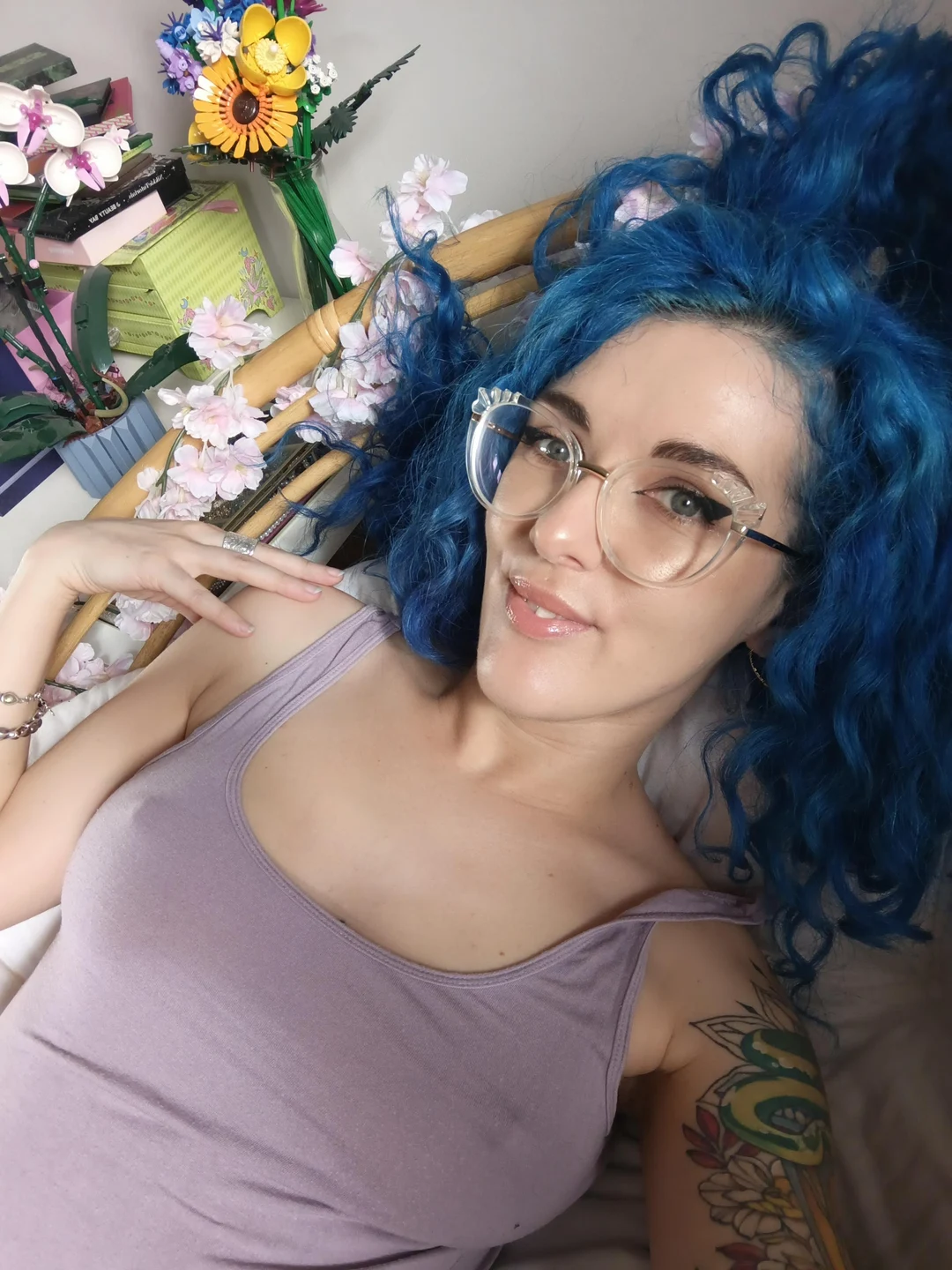 High beam mode, checking in! | Scrolller