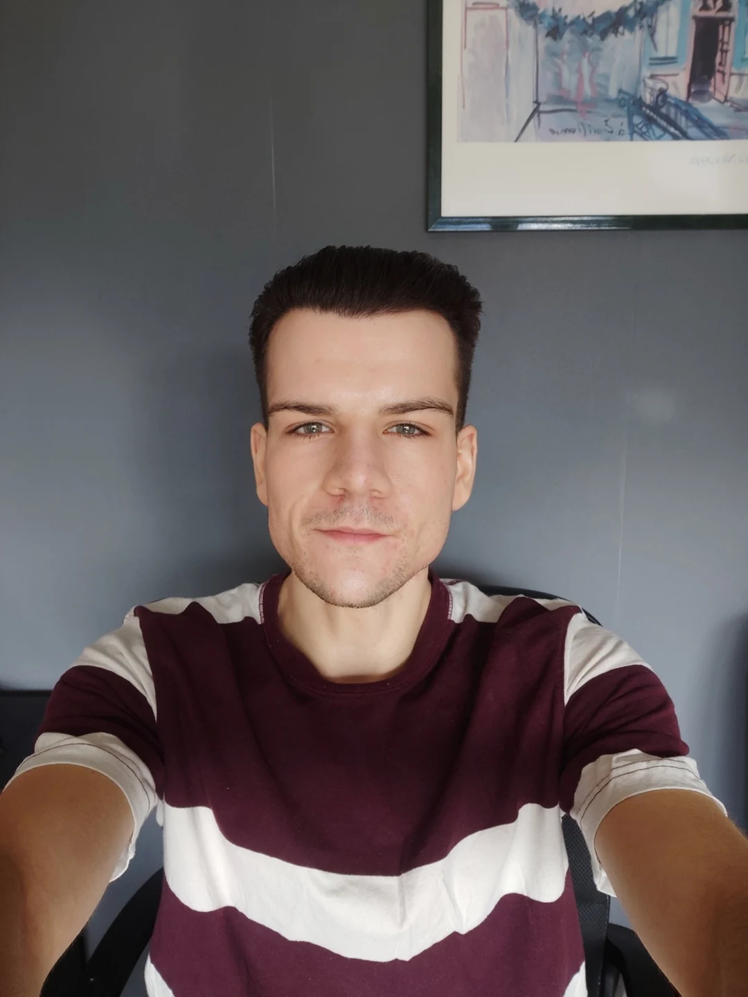 Any advice for an haircut based on face shape please ? | Scrolller