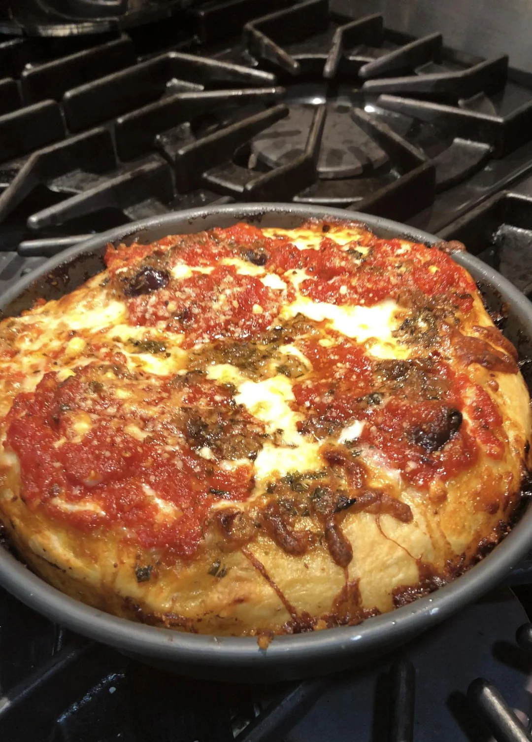 Personal Pan Pizza | Scrolller