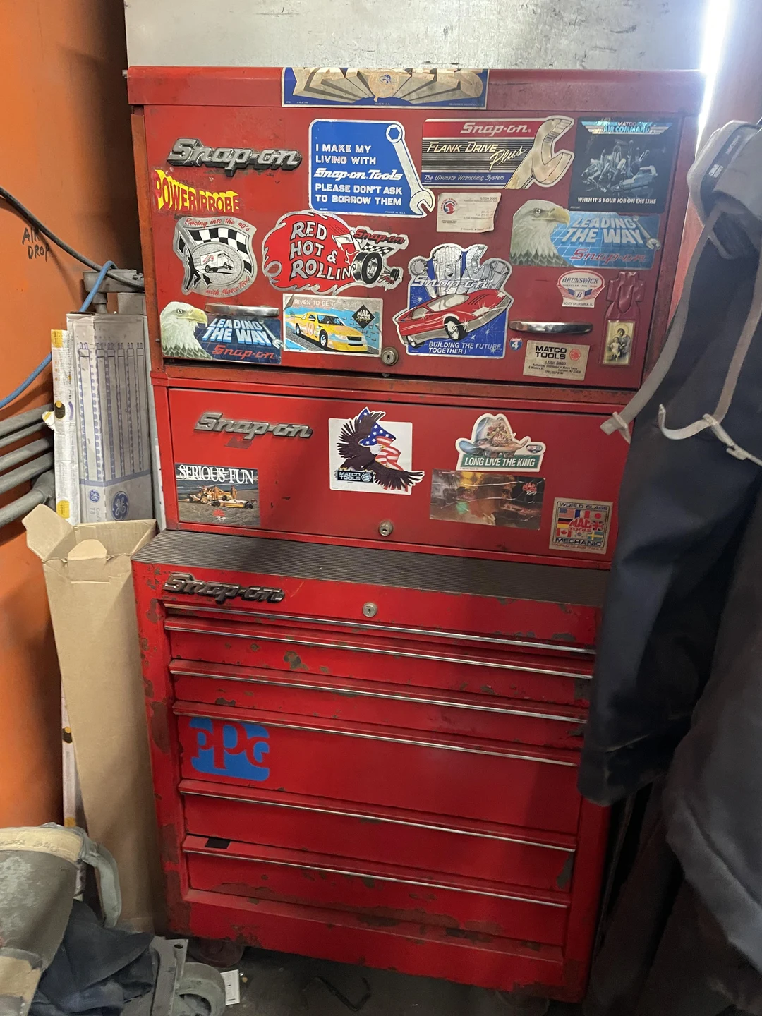my toolbox at work, i believe it’s from sometime in the 80s or 90s | Scrolller