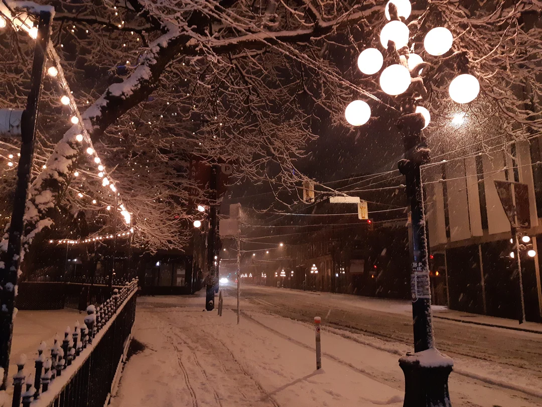 Vancouver's Gastown district in the snow. | Scrolller