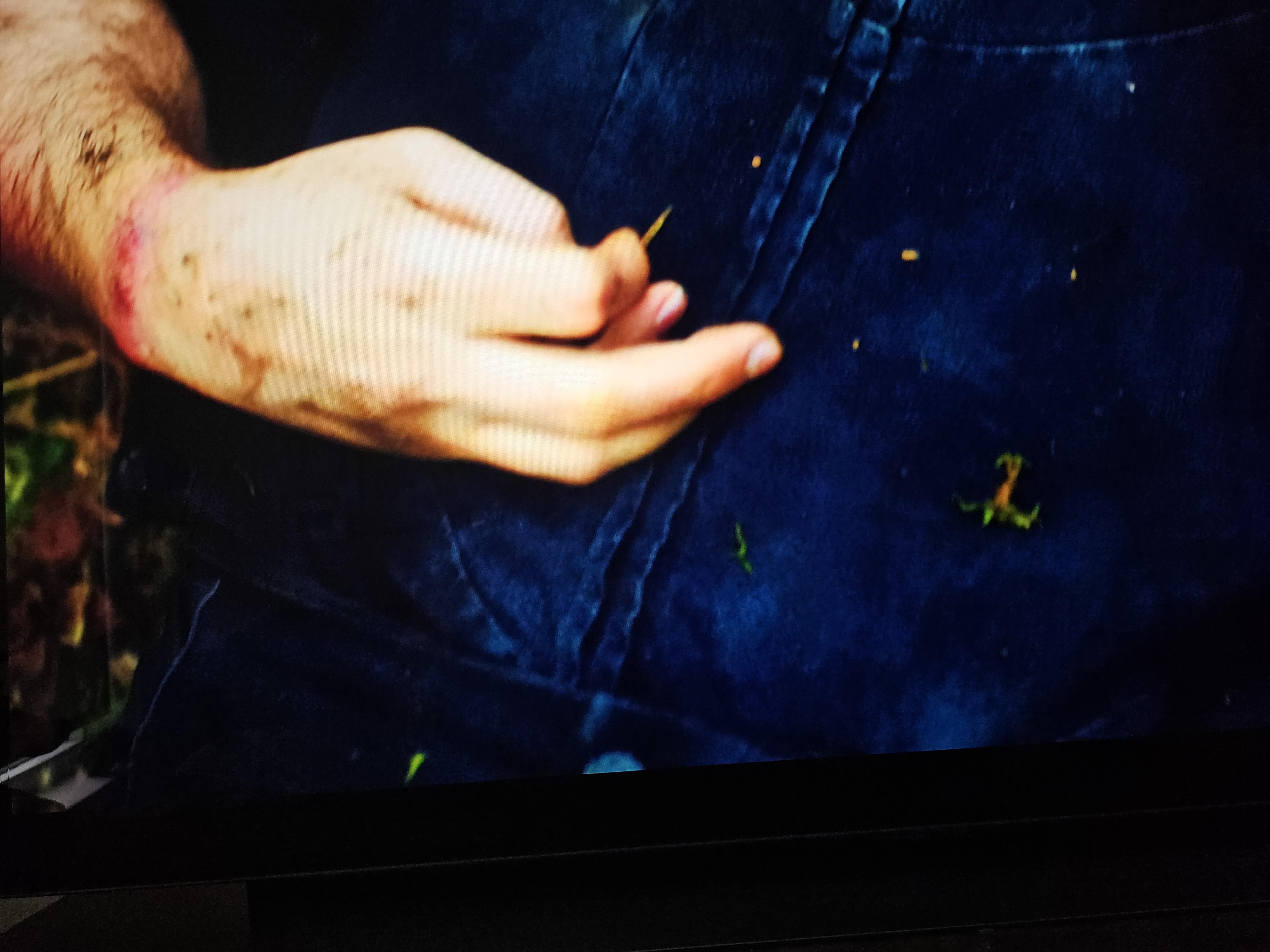 Is it just me or is Henry Cavill flipping the bird in one of his final scenes as Geralt? | Scrolller