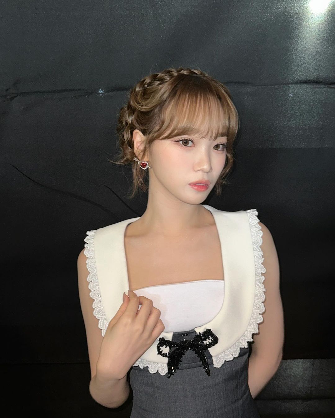 231215 Kim Chaewon Instagram Update | Scrolller