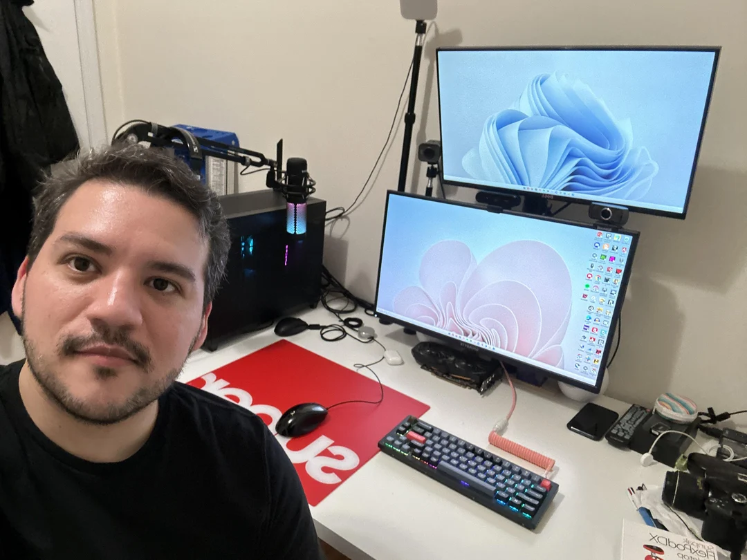 How’s my setup? | Scrolller