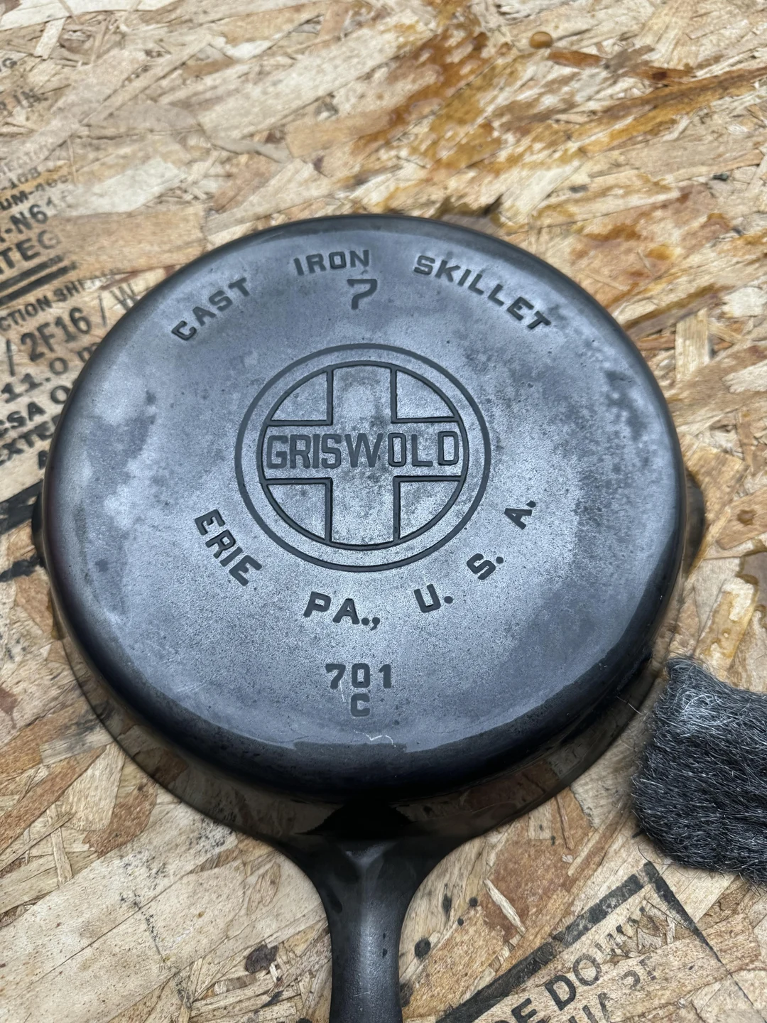 Cast Iron Cleaning Question | Scrolller