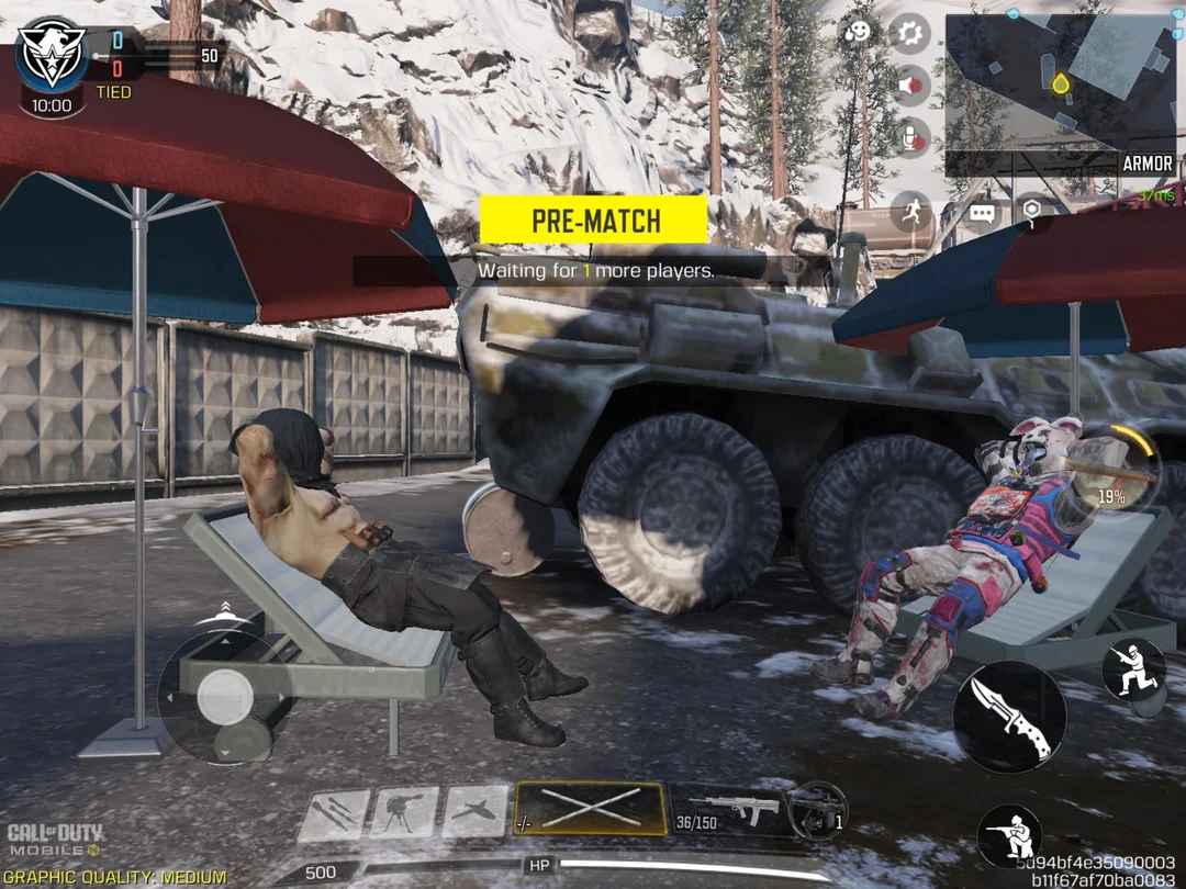 Just chilling, waiting for the match to start… | Scrolller