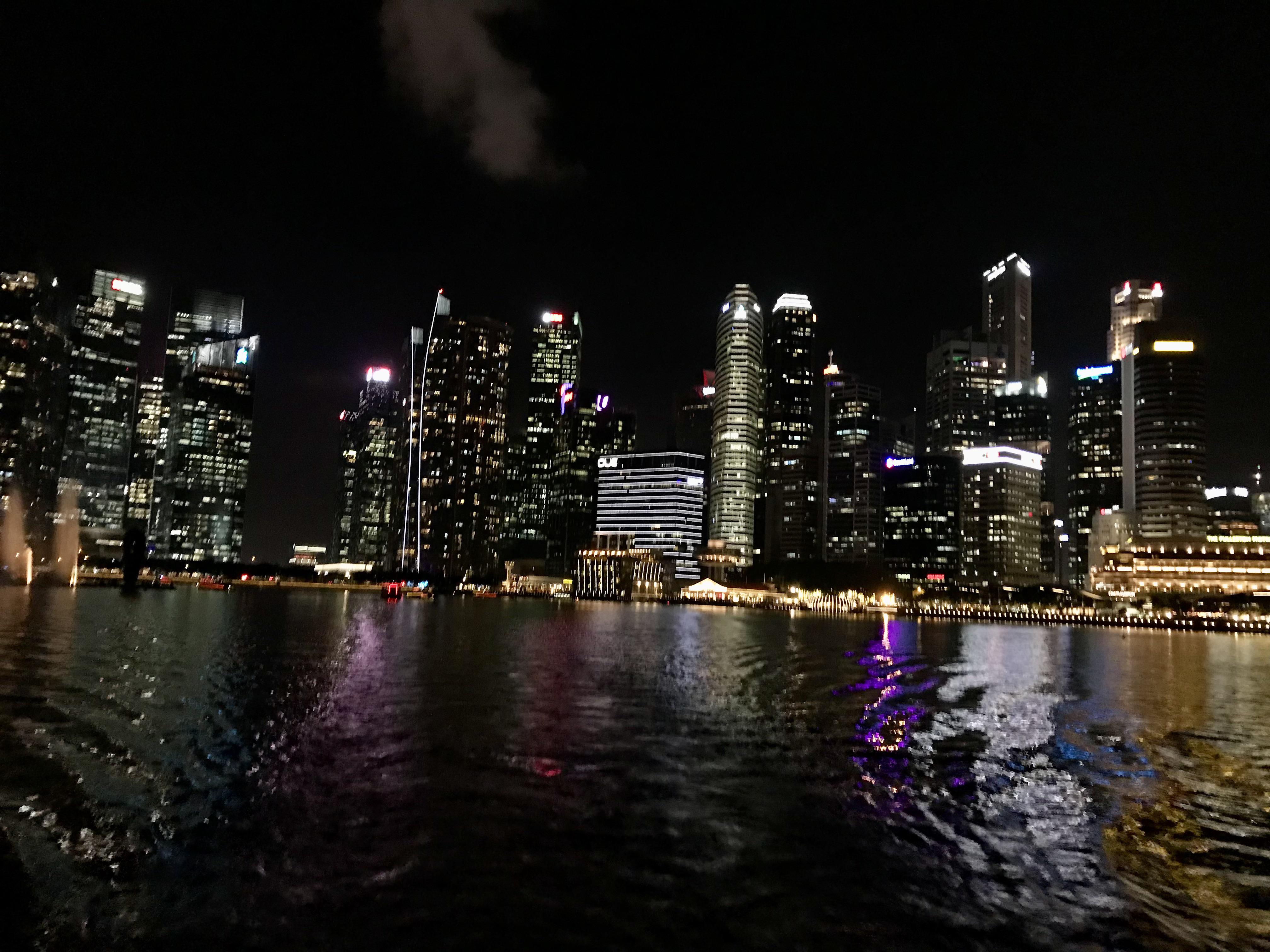 Discover more like CityPorn: Bayfront, Singapore [OC] and Related Content | Scrolller
