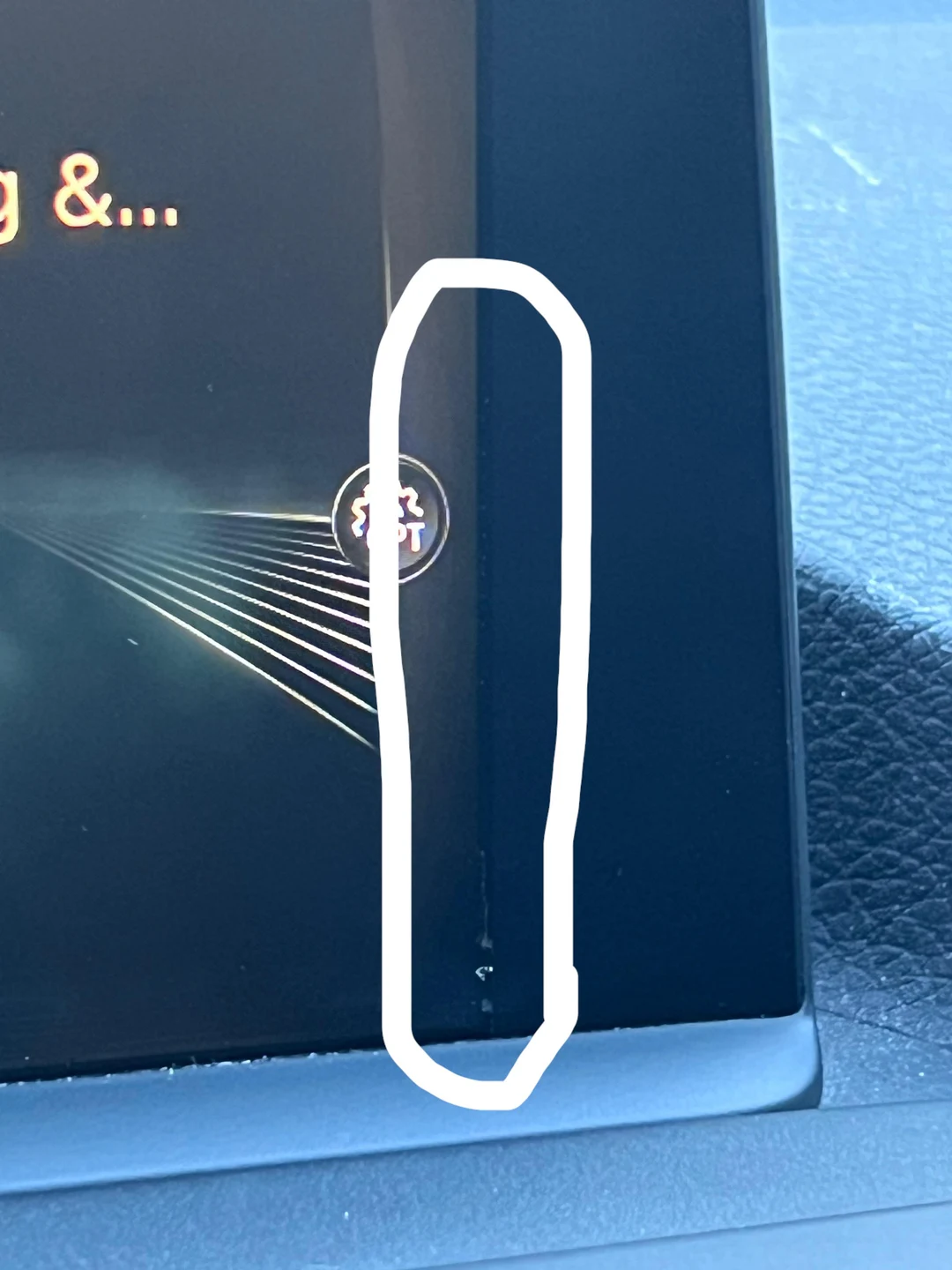 Received car back from BMW with cracked screen | Scrolller