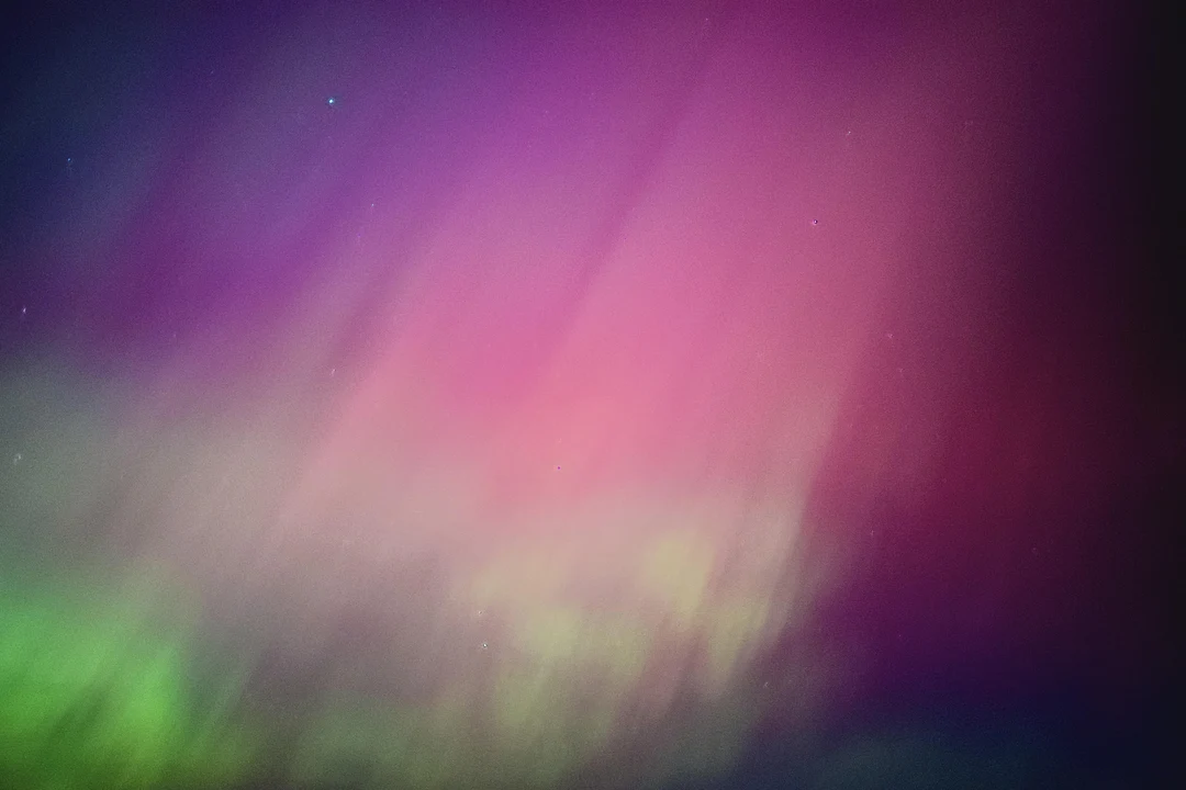 Aurora Borealis, Seen From Oregon | Scrolller