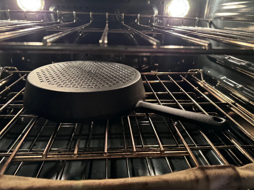 Marcellin Cast Iron | Scrolller