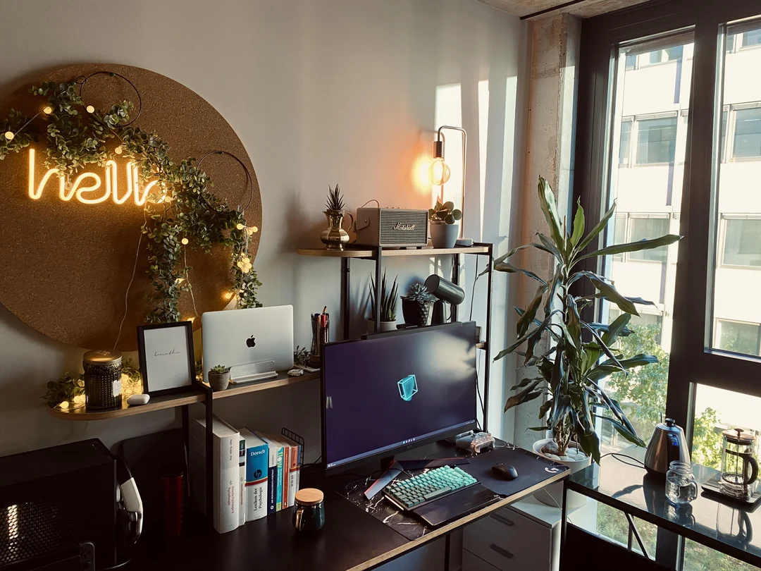 My cozy dorm setup | Scrolller