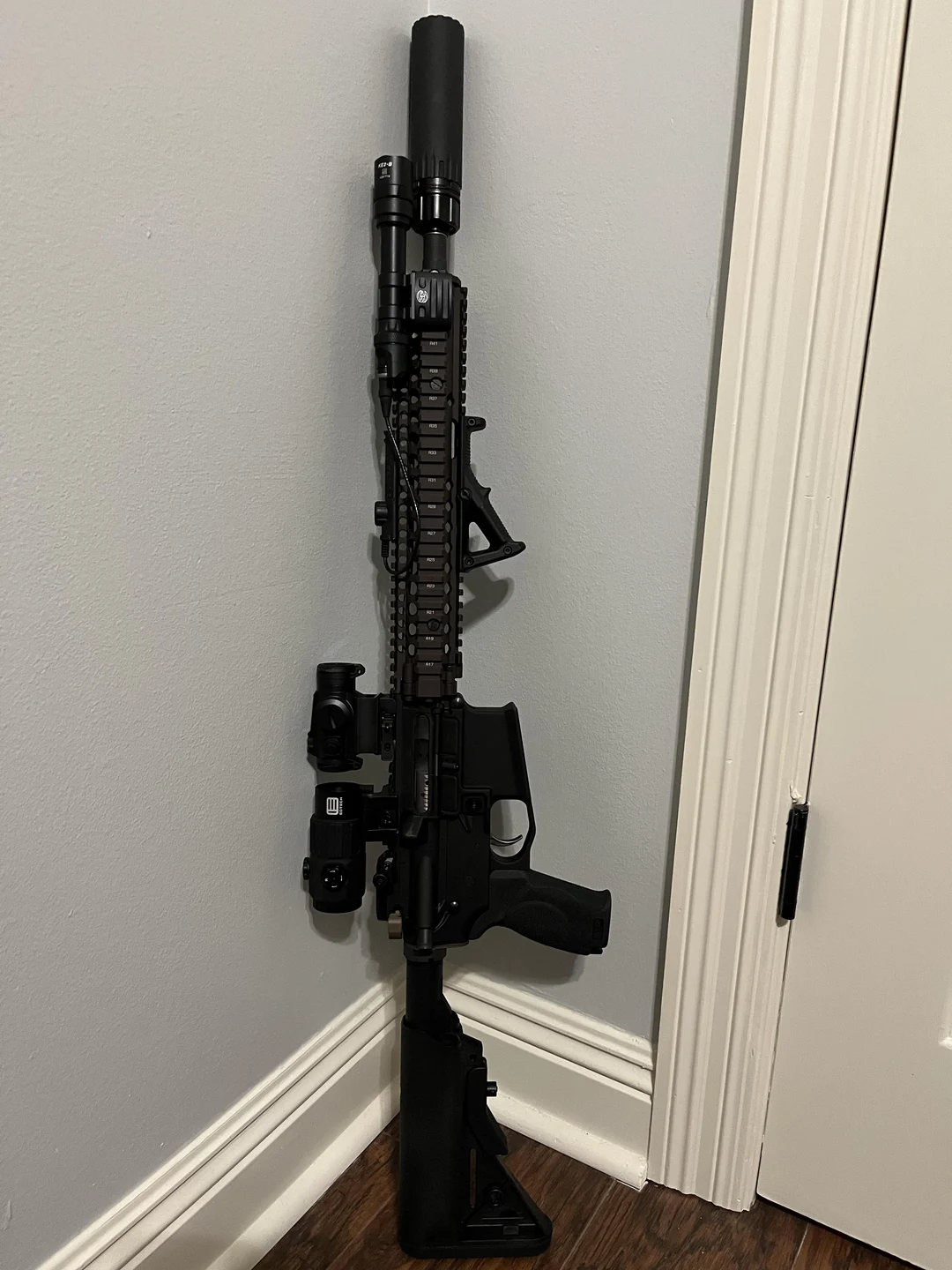 DDM4A1 Complete | Scrolller