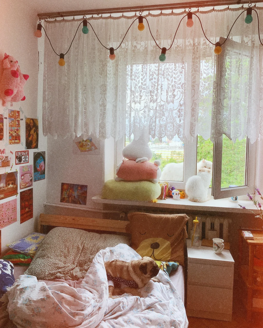 A snippet of my bedroom nook | Scrolller
