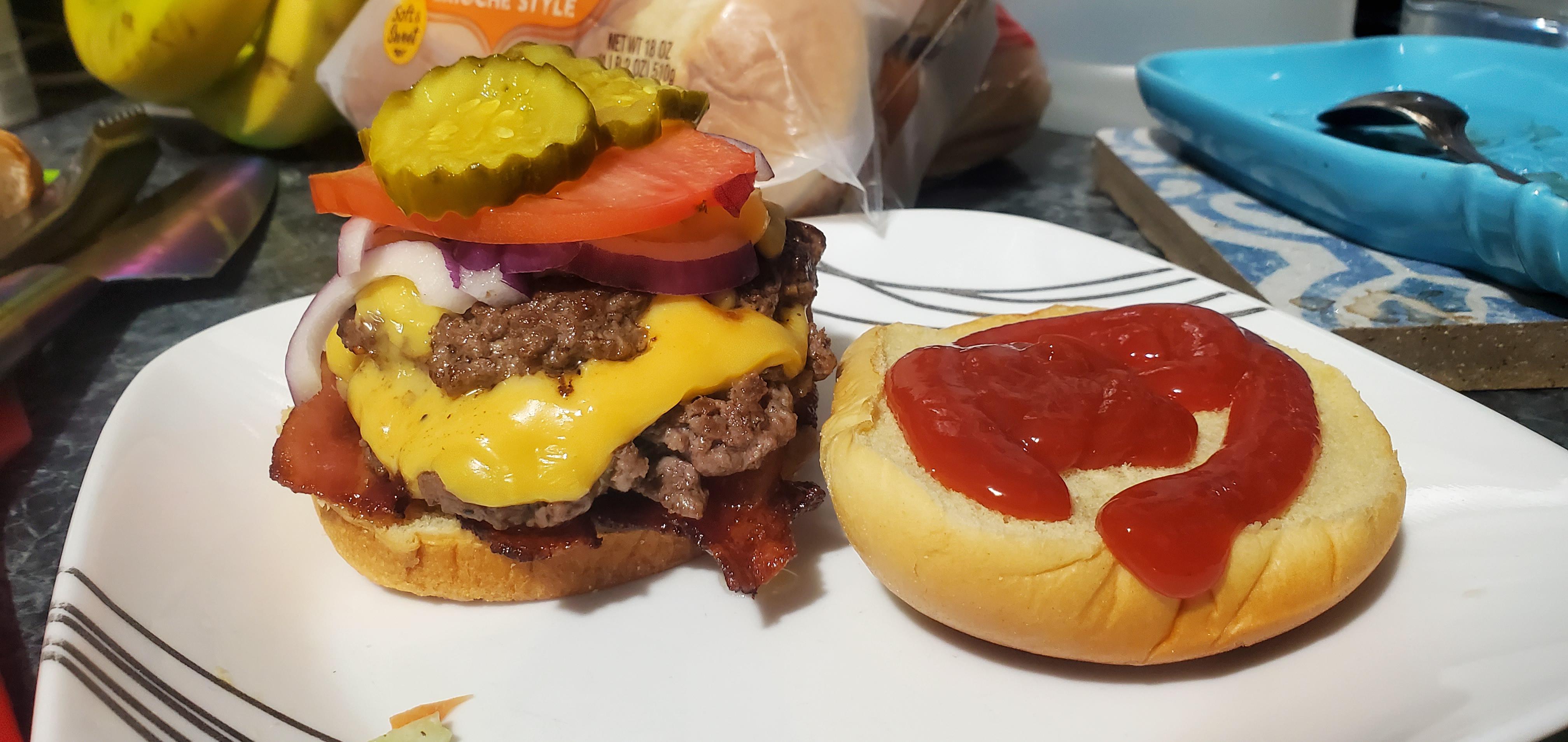 Burgers I make at home | Scrolller