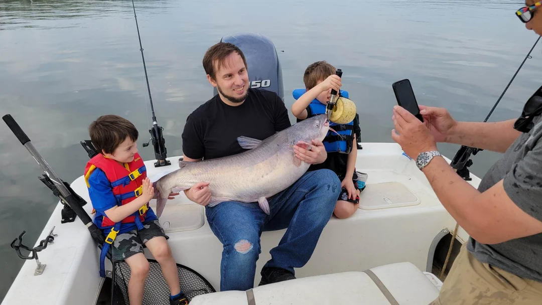Lake Allatoona Blue Catfish 4/6/2023 | Scrolller