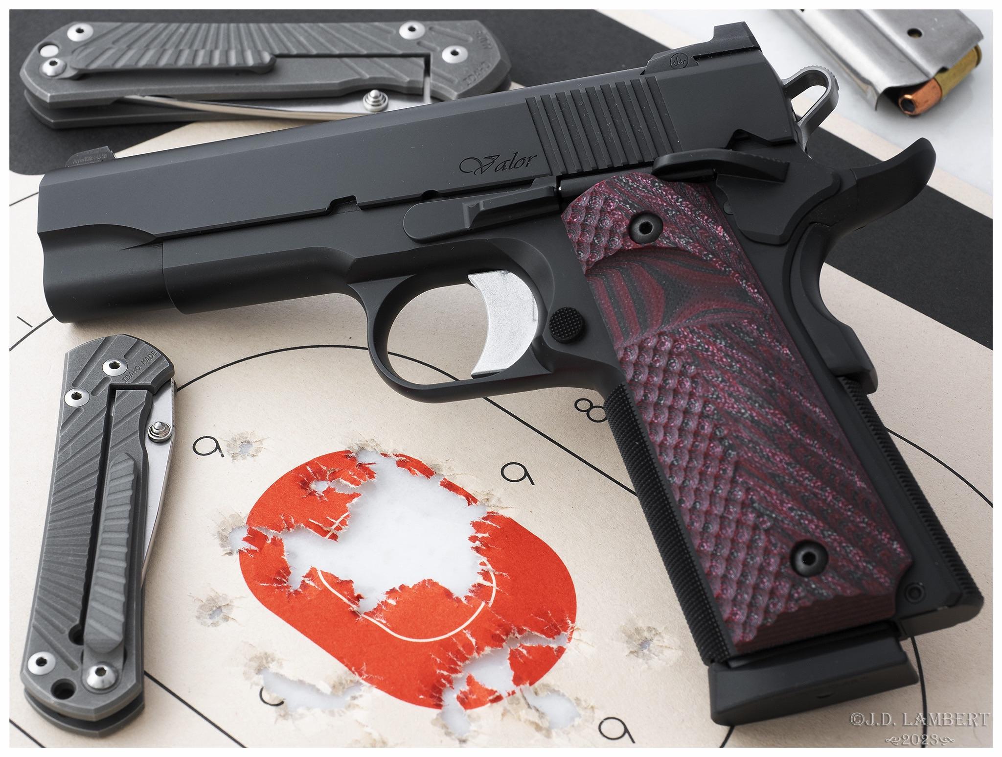 Dan Wesson Valor 9mm Commander & Chris Reeve Sebenza 21 Wilson Combat (Starbenza) [OC] | Scrolller