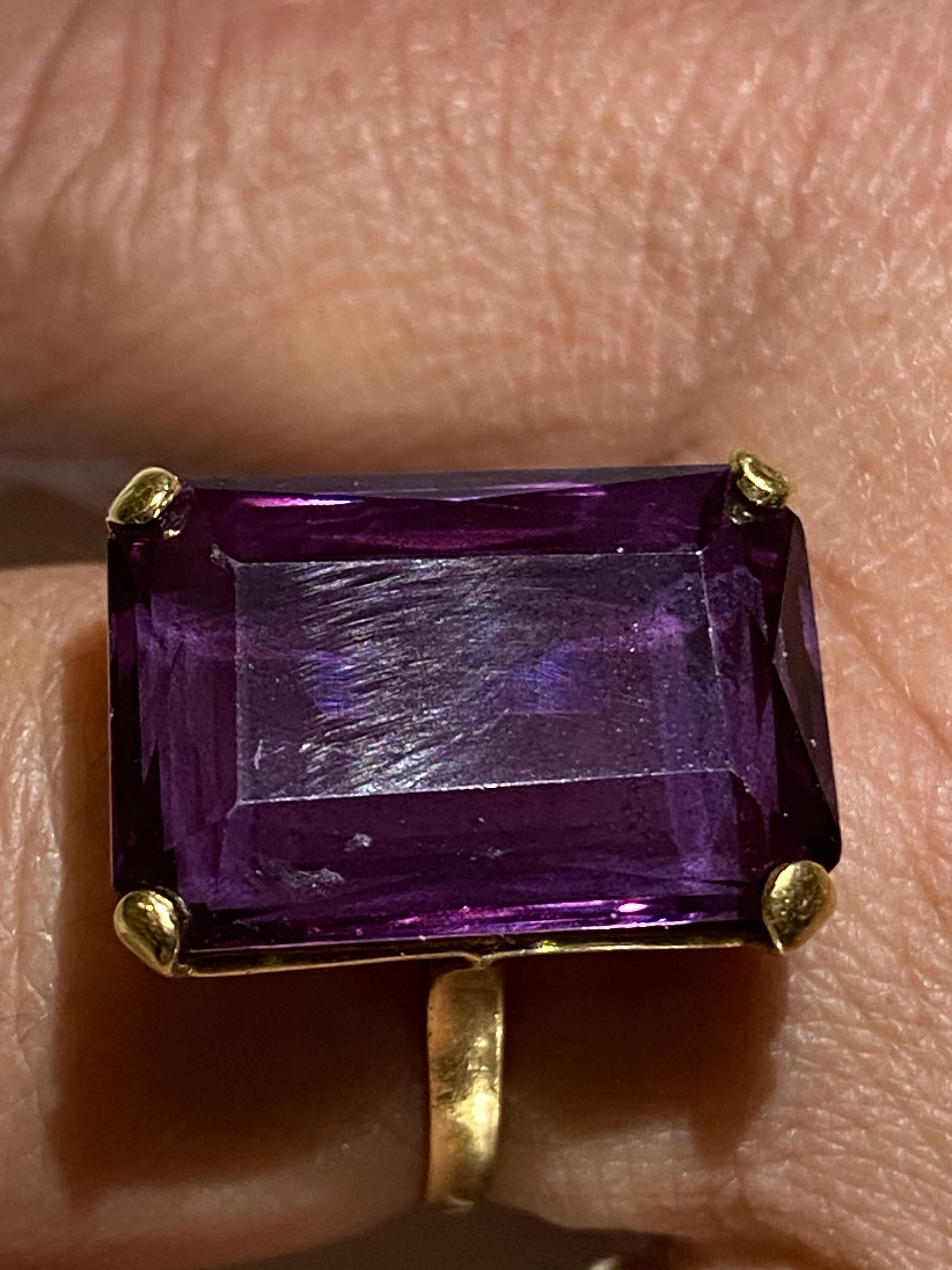 What is this crystal | Scrolller