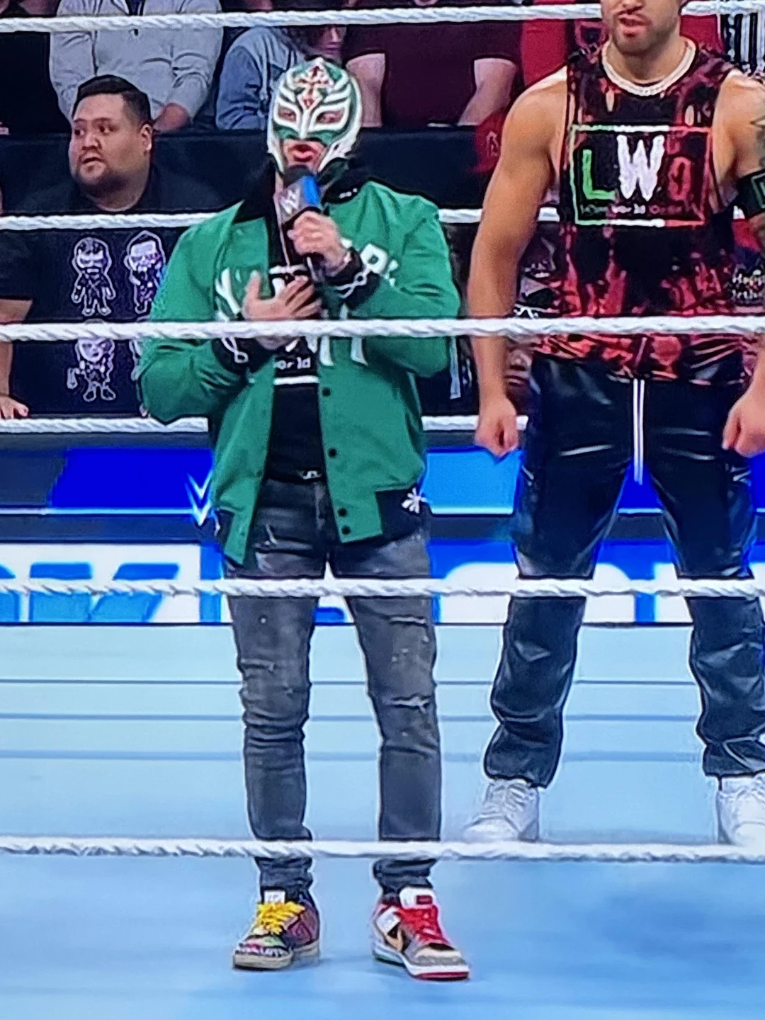 Rey Mysterio flexing on Smackdown | Scrolller