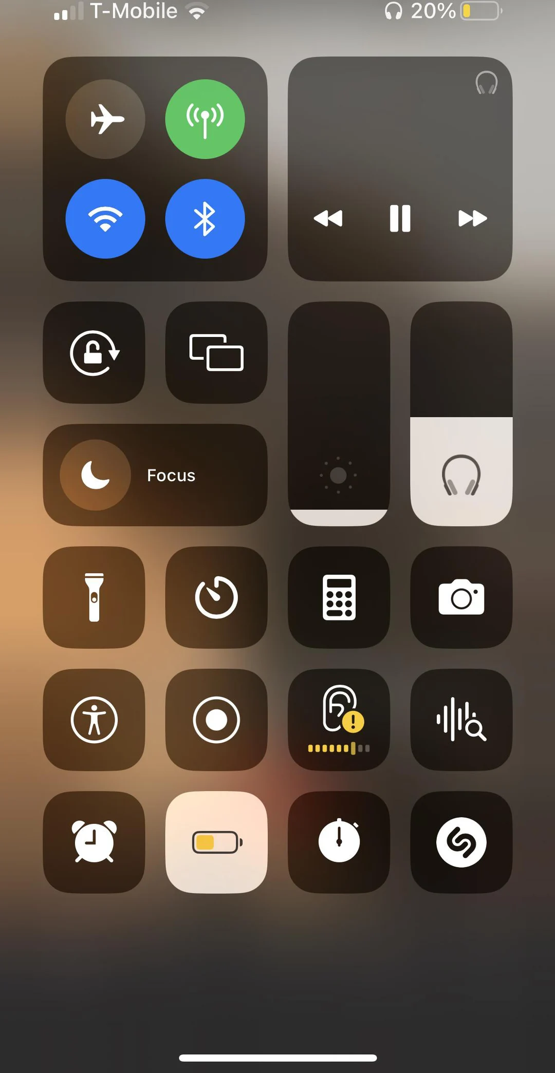 Why does it keep changing my phone to this exact volume | Scrolller