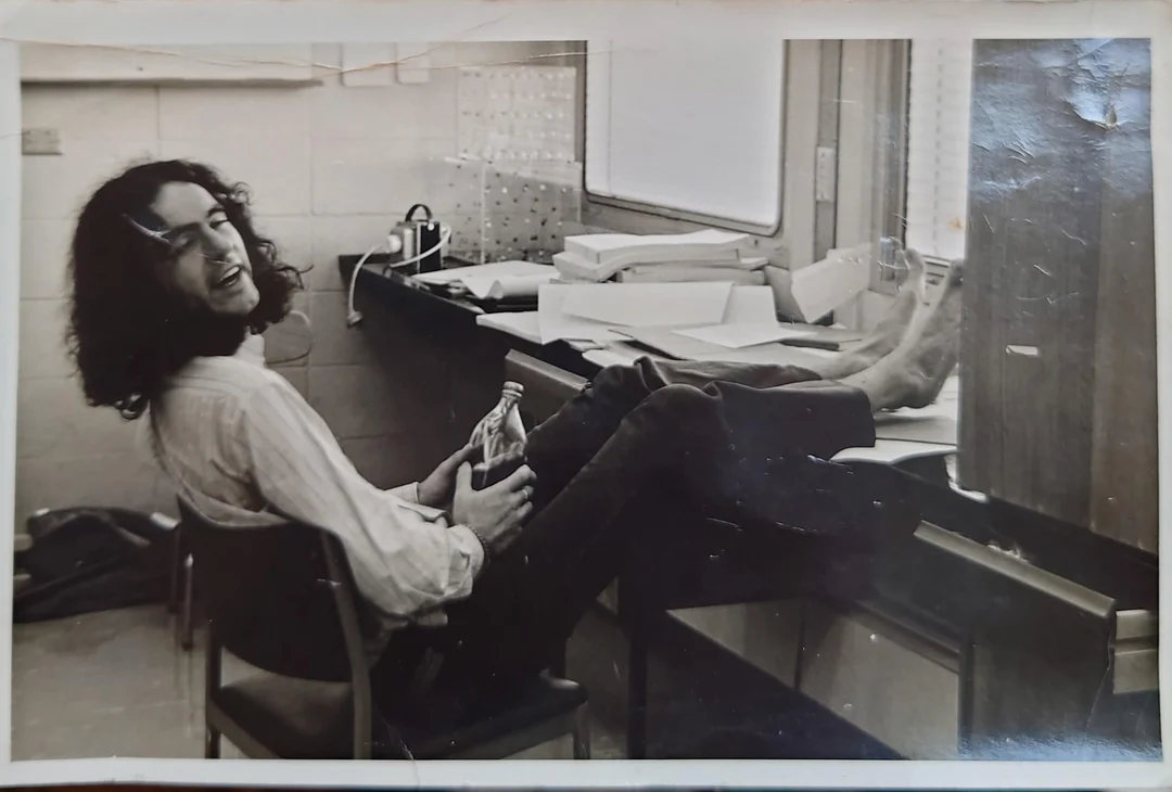 My dad studying chemistry at uni in Australia, Sept 1973 | Scrolller