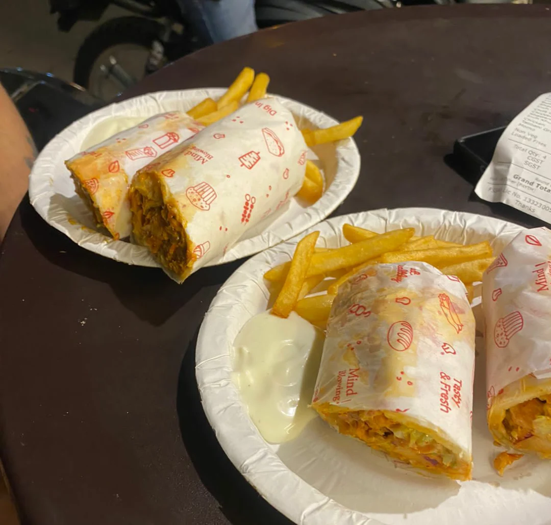 Friday evening shawarma for two | Scrolller