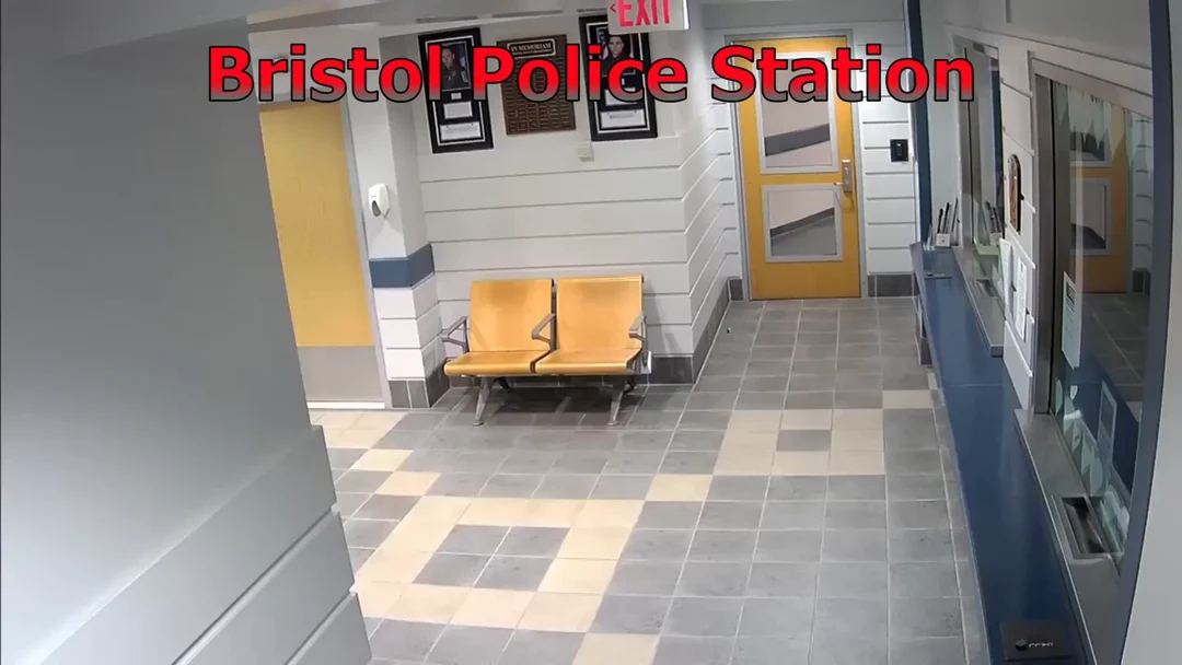 Woman shoots up police station. | Scrolller