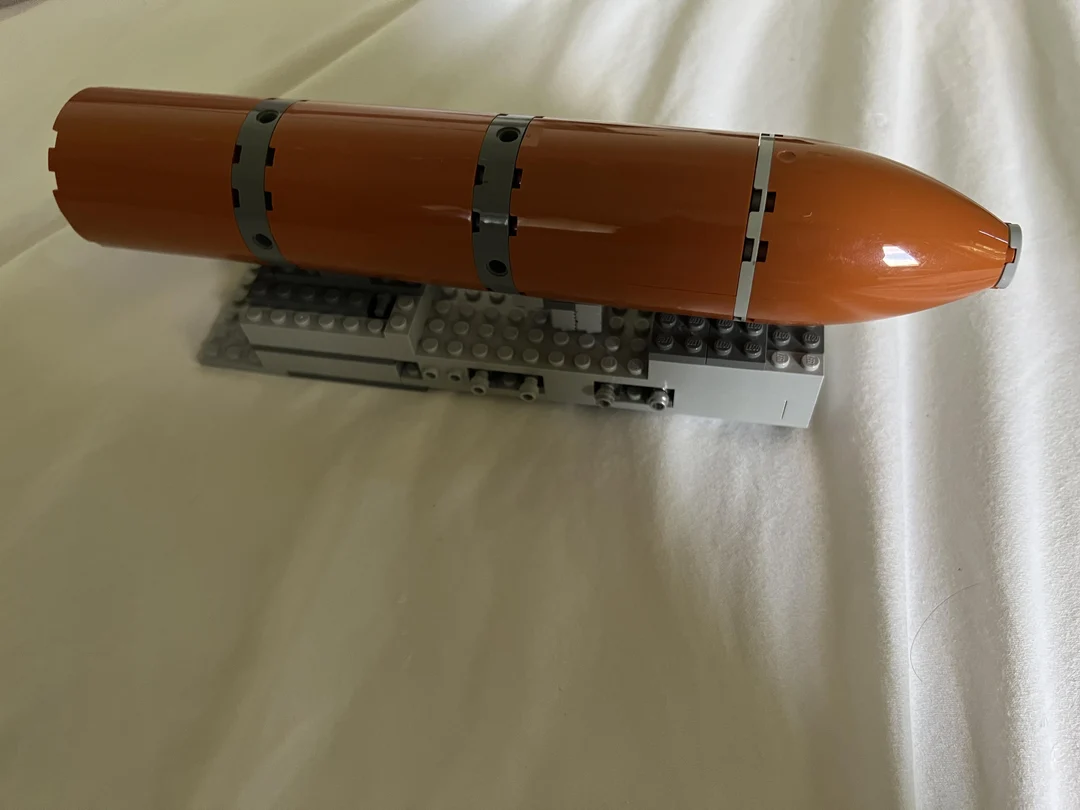 I tried to make the zeppelin wars zeppelin out of Lego! | Scrolller