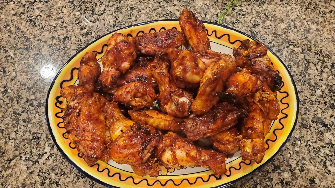 Hot wings. | Scrolller