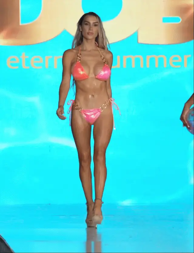 Miami swimwear show | Scrolller