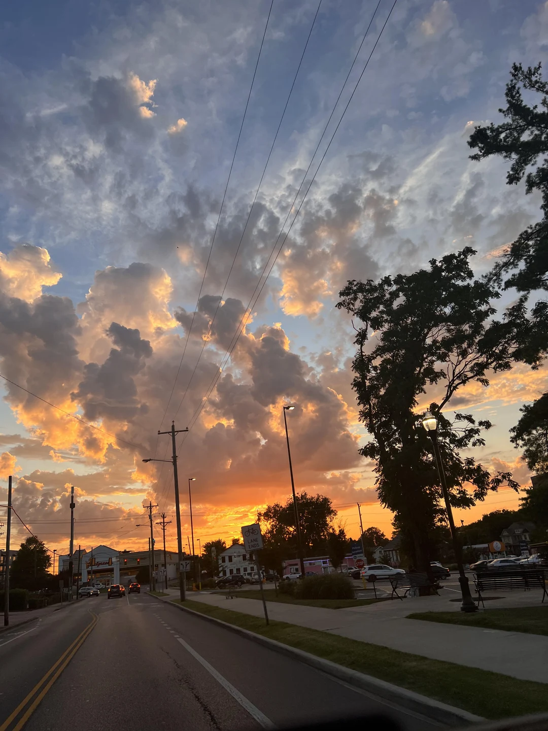 Spectacular Sky | Scrolller