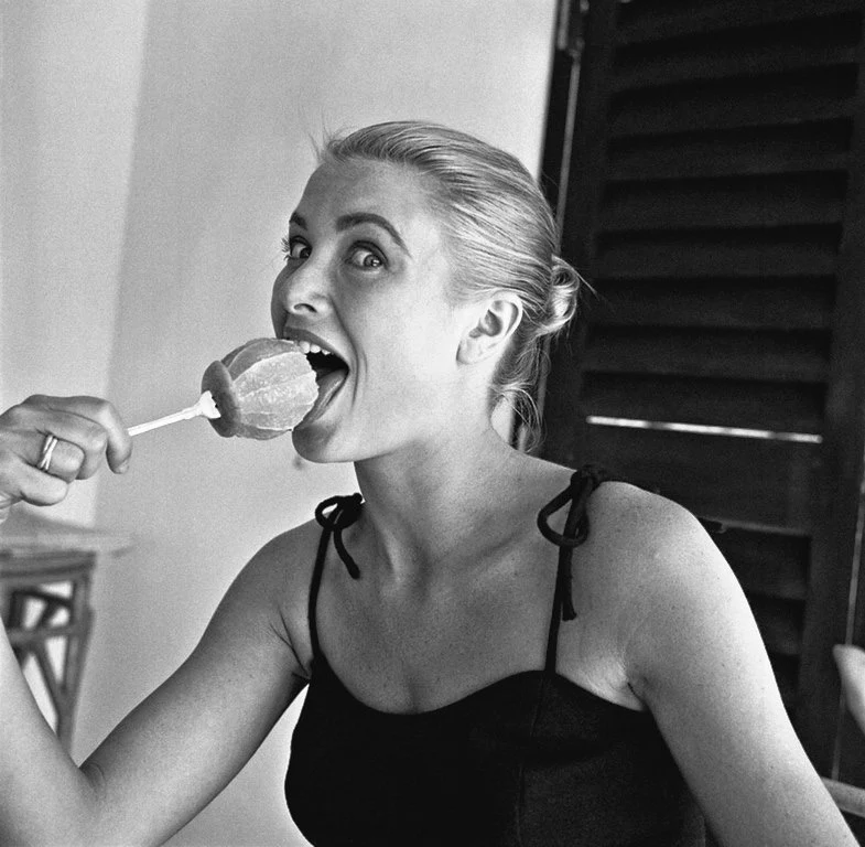 Grace Kelly in Jamaica. Picture by Howell Conant, 1955. | Scrolller