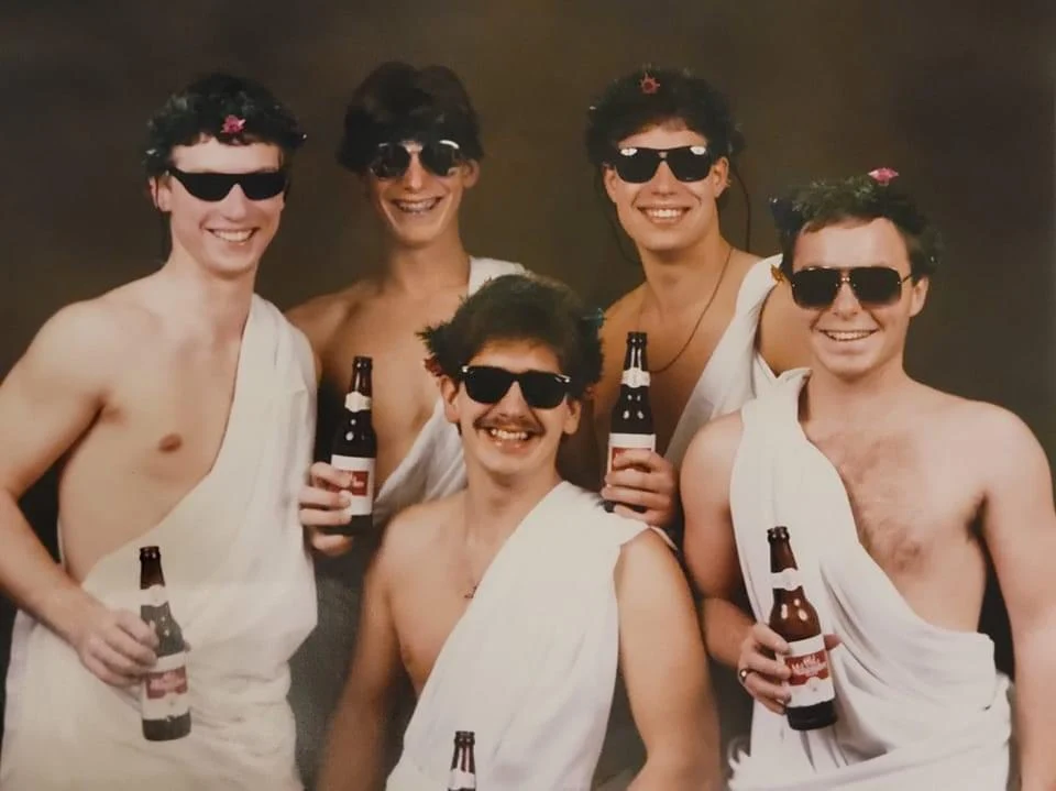 My dad (front/center) with his college bros circa 1985 | Scrolller