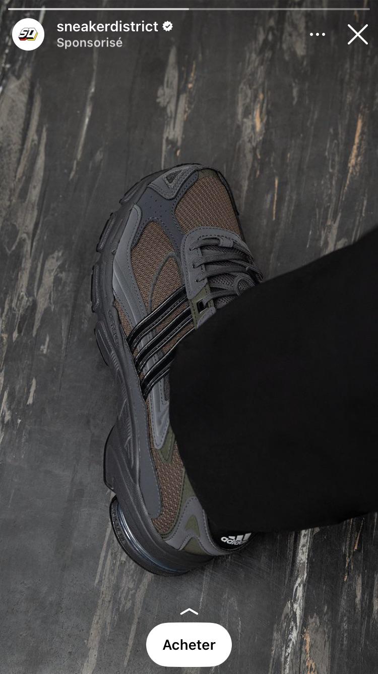 Hi, anyone got a sneaker ID ? Thanks | Scrolller