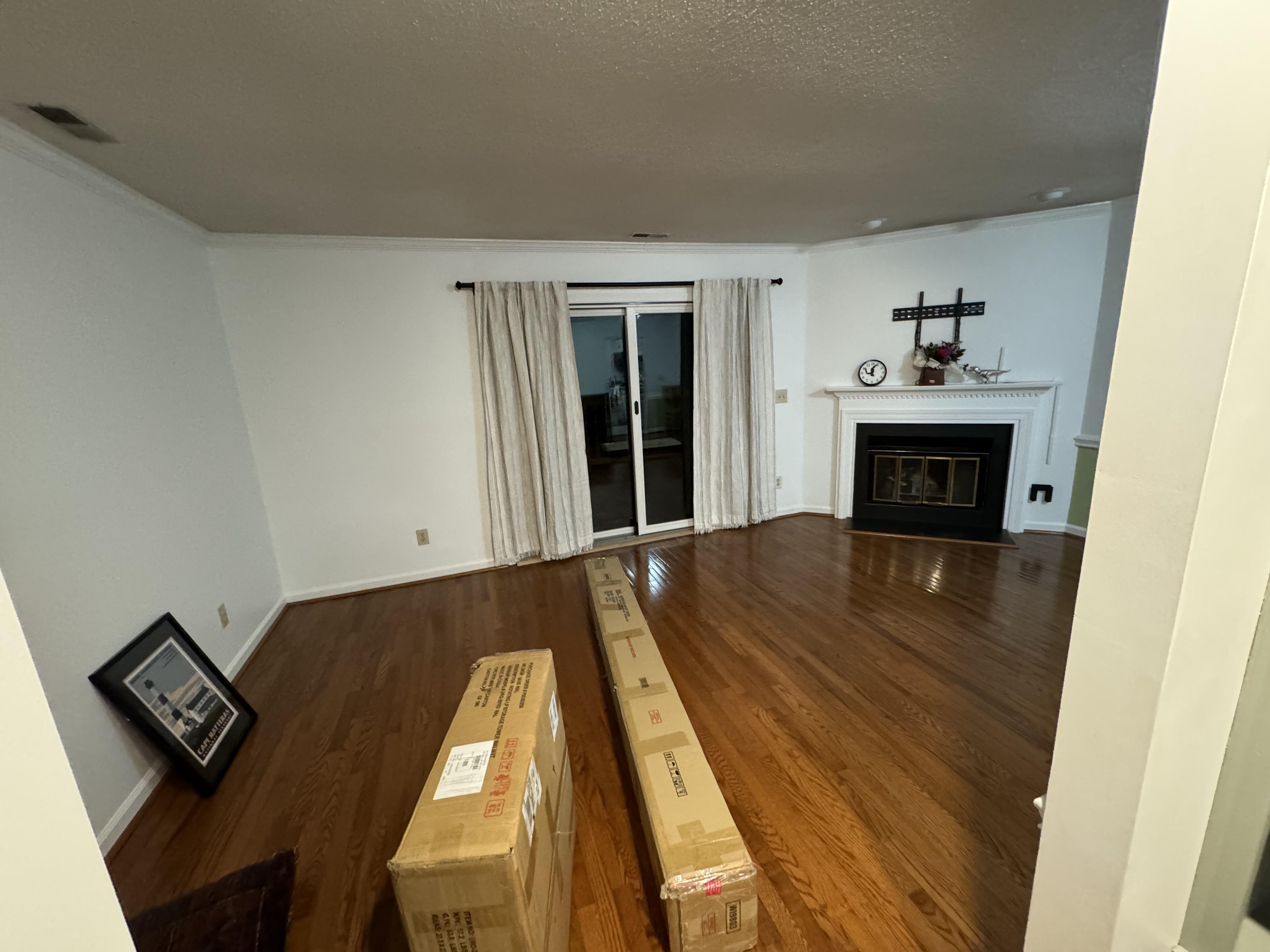 How to layout this living area? | Scrolller