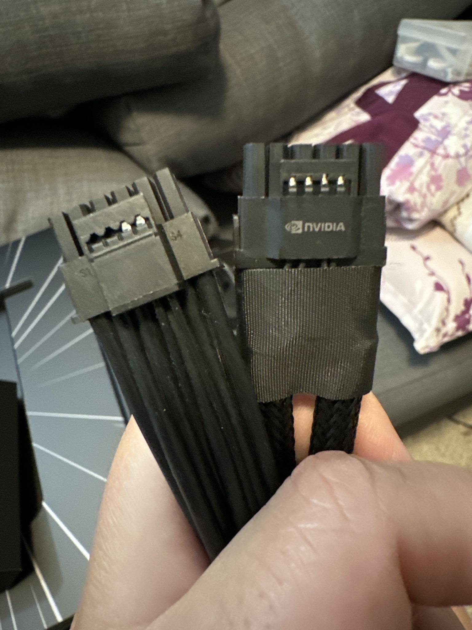 Is this custom cable correct for the 4070FE? | Scrolller