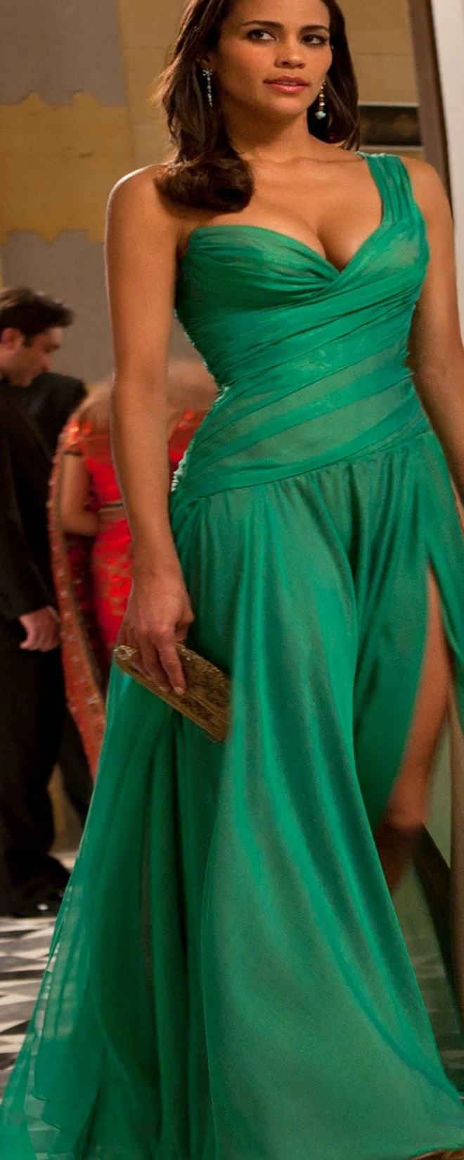 Paula Patton | Scrolller