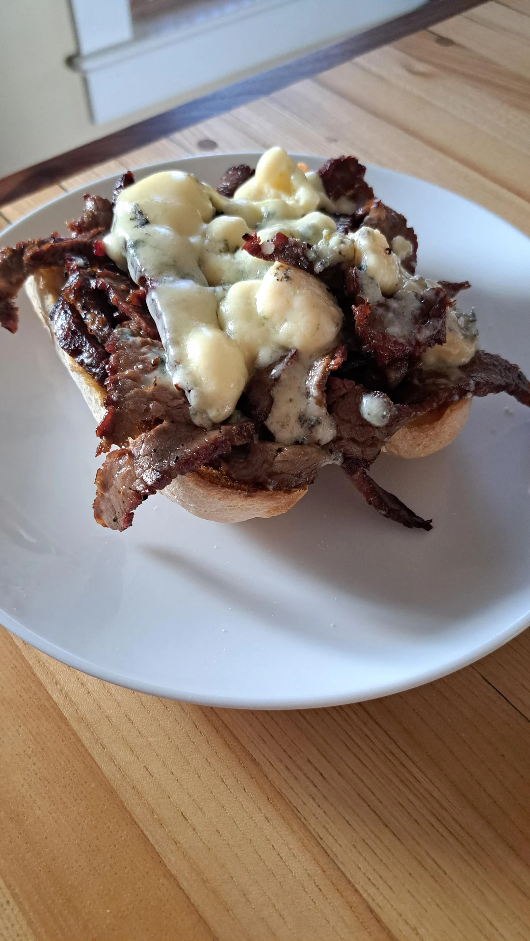 Leftover Steak & Smoked Blue Sammie | Scrolller