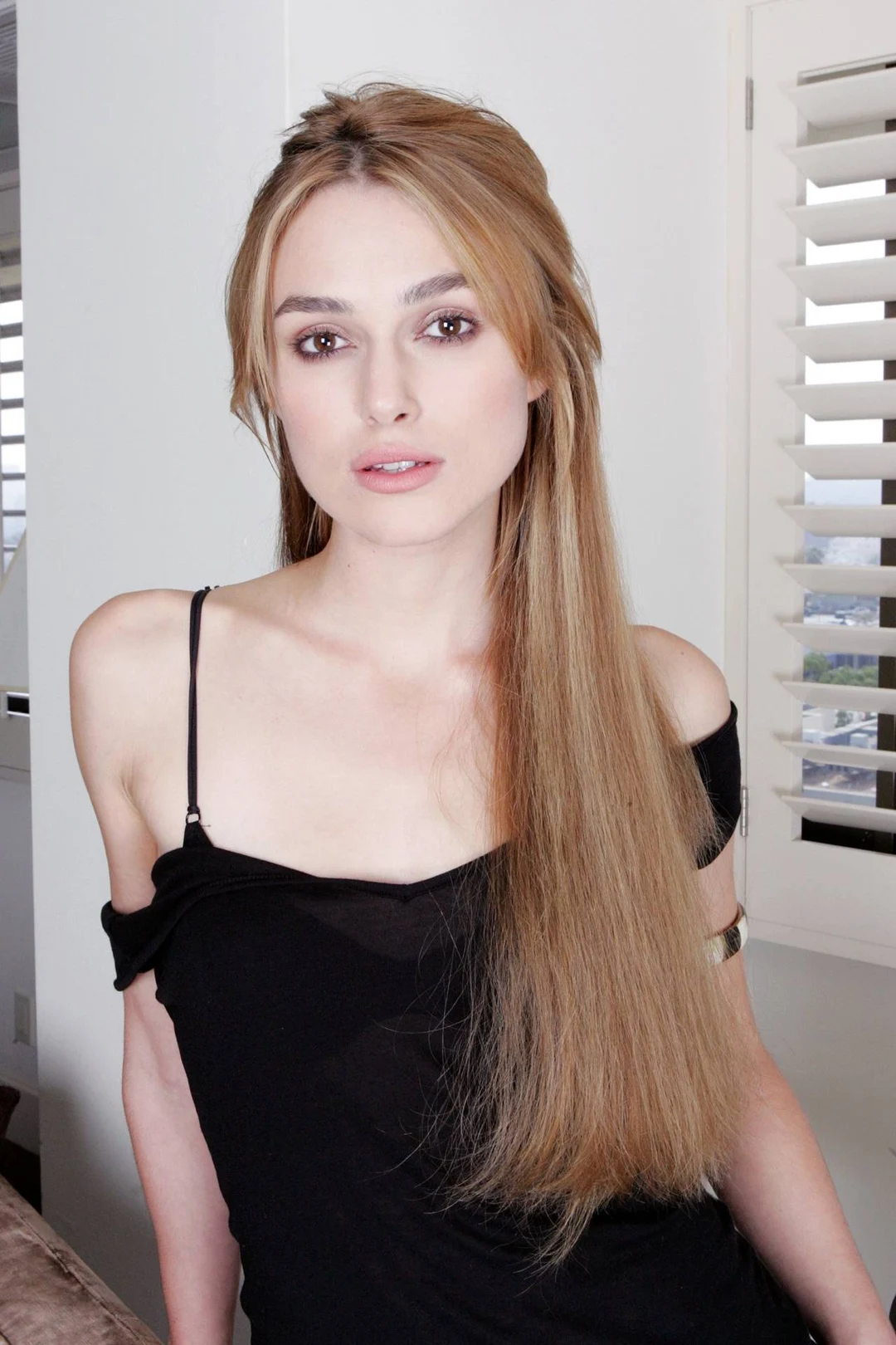 Keira Knightley | Scrolller