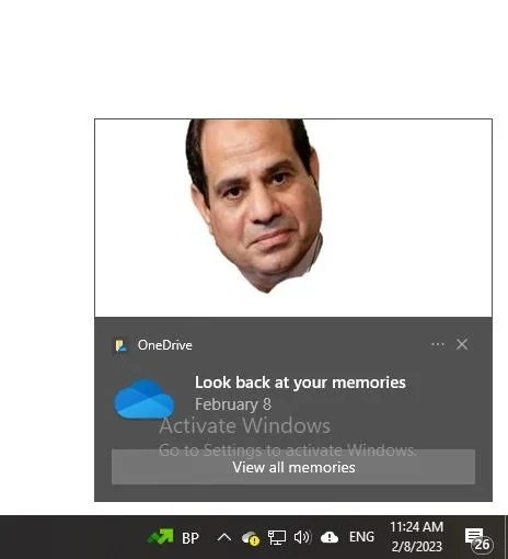 The mini heart attack I had when this notification popped up on my screen O_o' | Scrolller