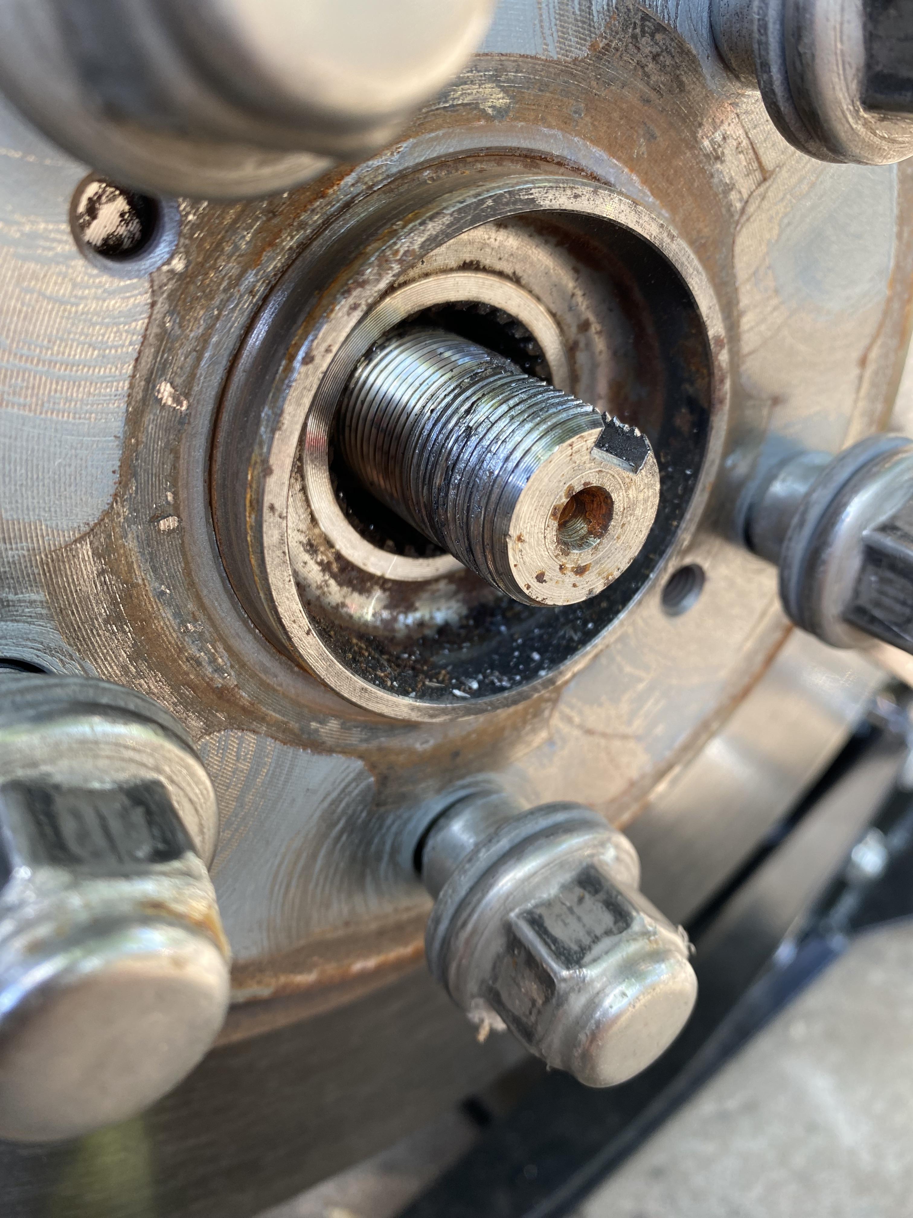 Damaged axle threads | Scrolller