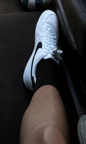 What are those? Nike Air Force? | Scrolller