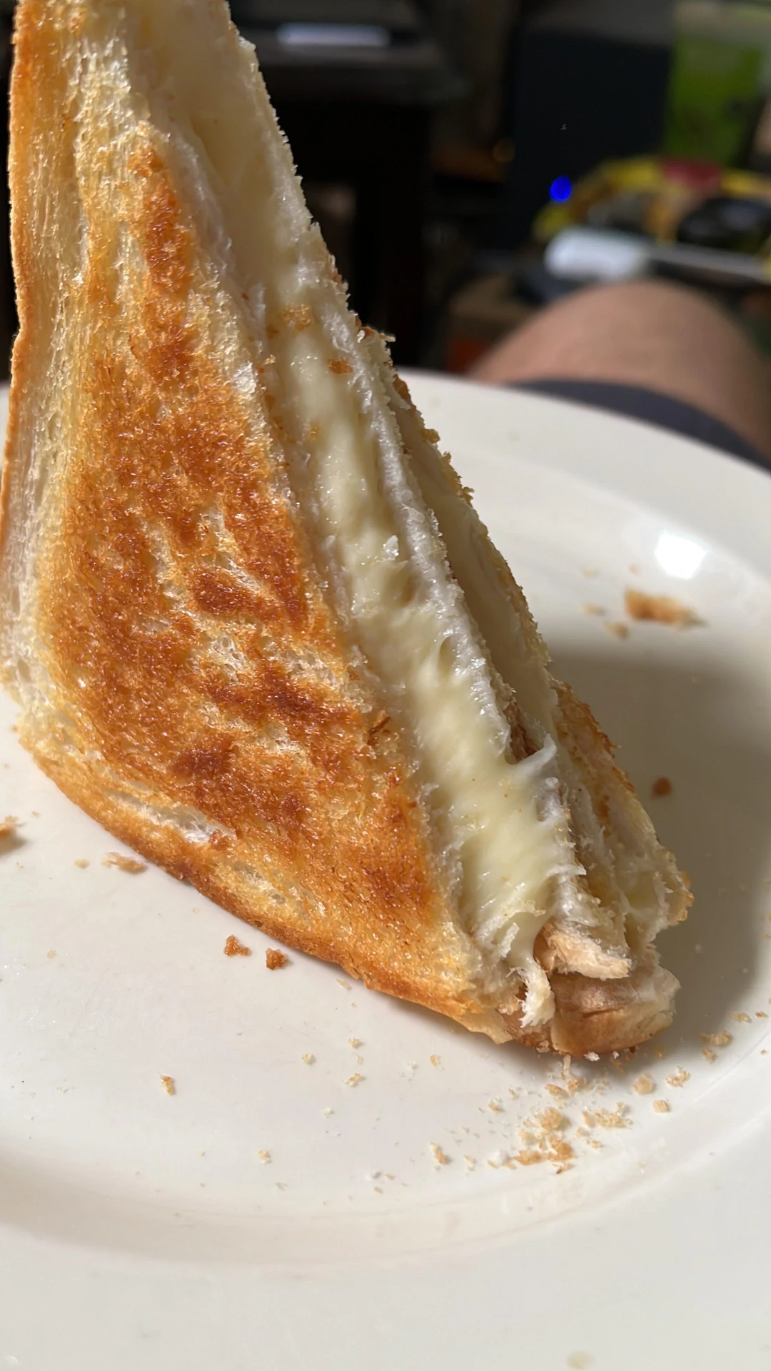 Emmental on standard white bread | Scrolller