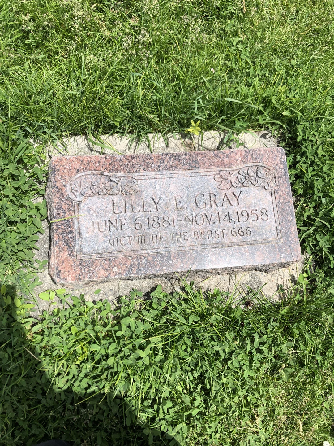 SLC Cemetery | Scrolller