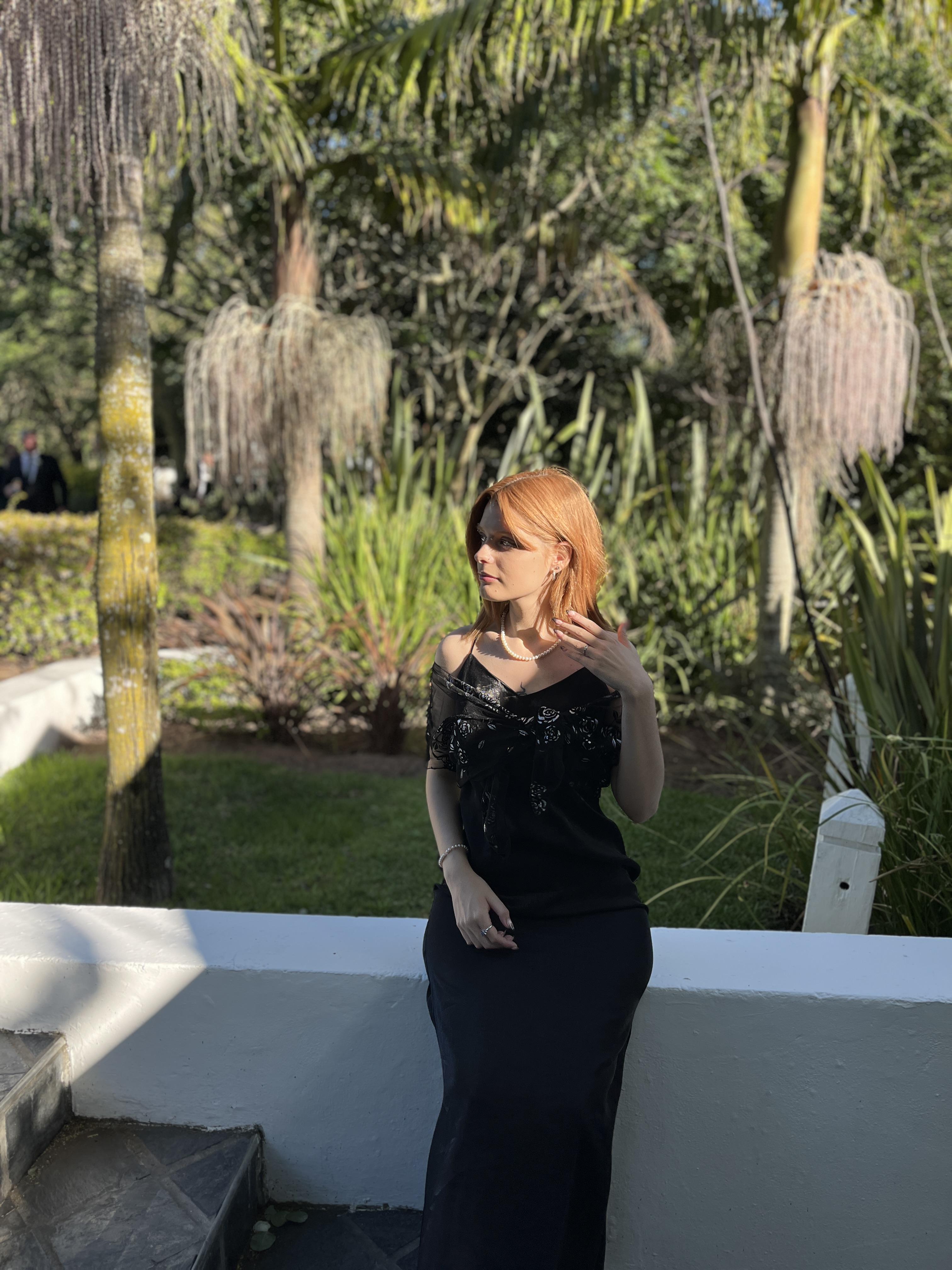 Does this red suit my skin or does it need to be a different shade? | Scrolller