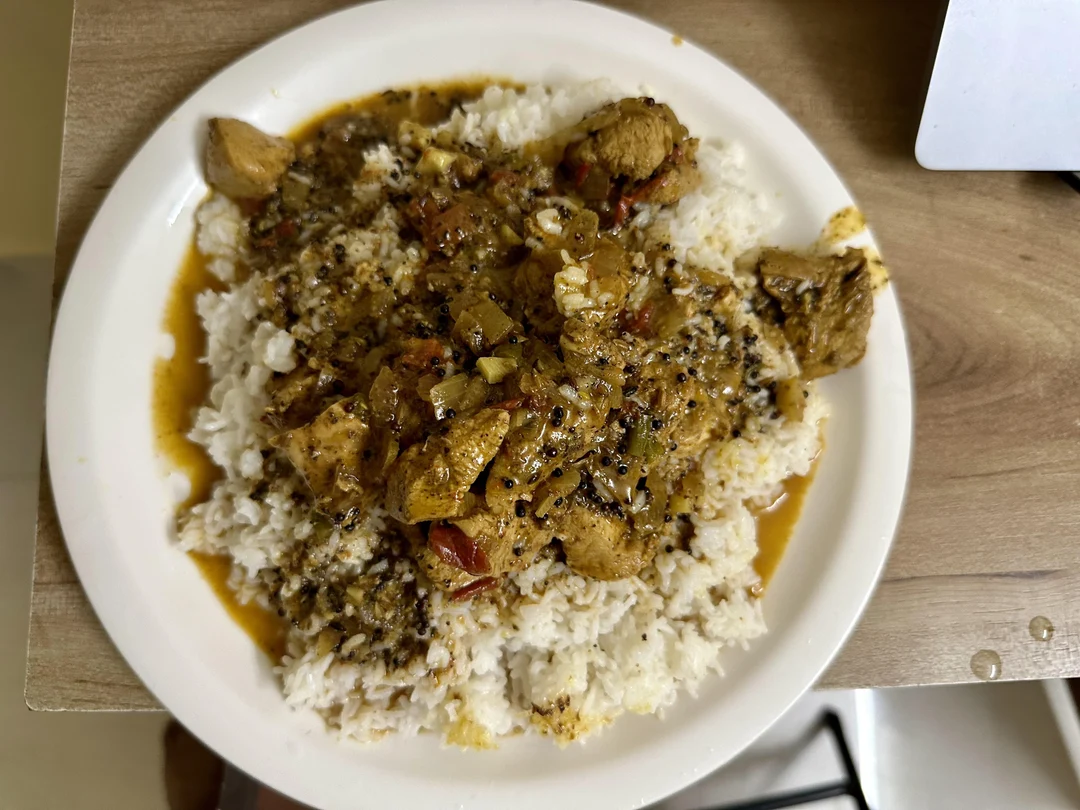 [OC] Made Chicken Curry with Rice | Scrolller