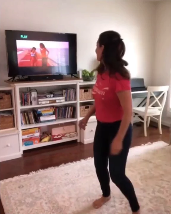 Constance Marie | Scrolller