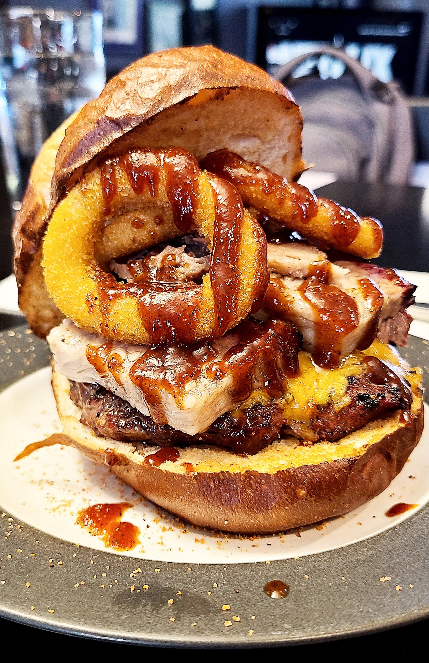 BBQ Burger | Scrolller